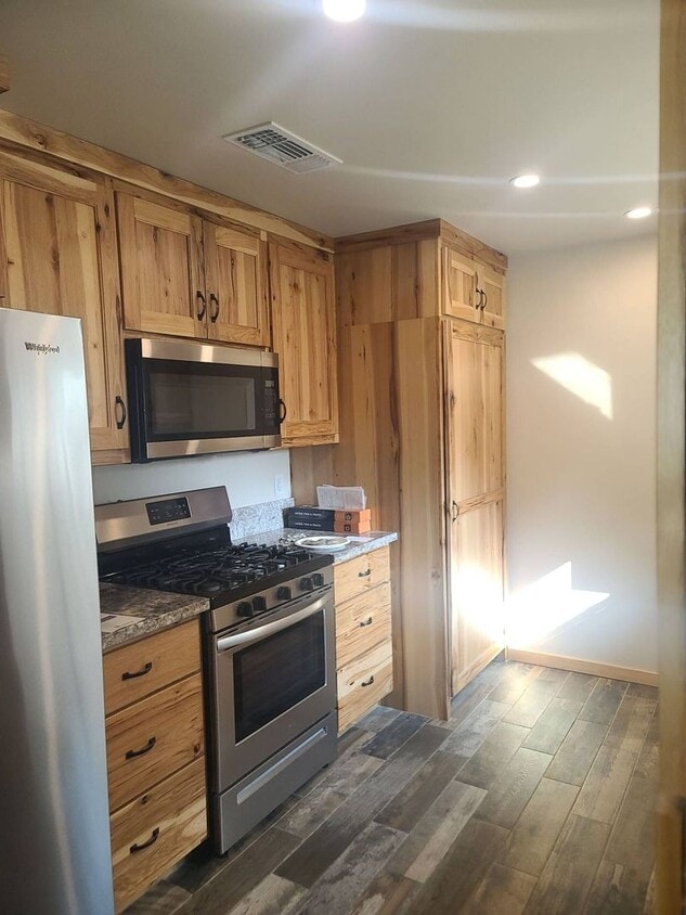 1442 N Cherry St Unit 1442 N Cherry (Front), Chico, CA 95926 - Room for ...