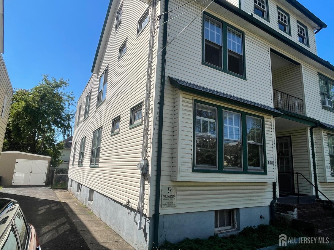 308 S 3Rd Ave Unit 308, Highland Park, NJ 08904 - Room for Rent in ...