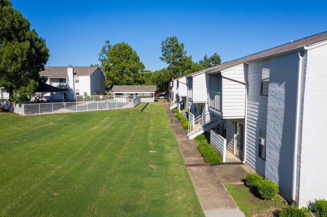 Southpoint Apartments - Apartments in Fort Smith, AR | Apartments.com
