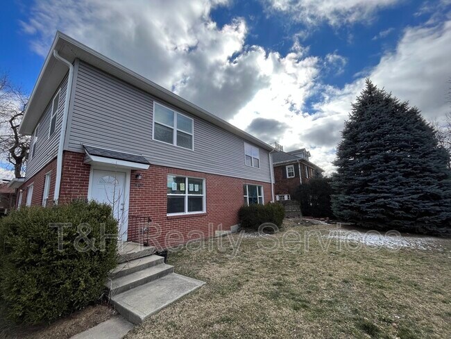 3705 N Pennsylvania St, Indianapolis, IN 46205 - Condo for Rent in ...