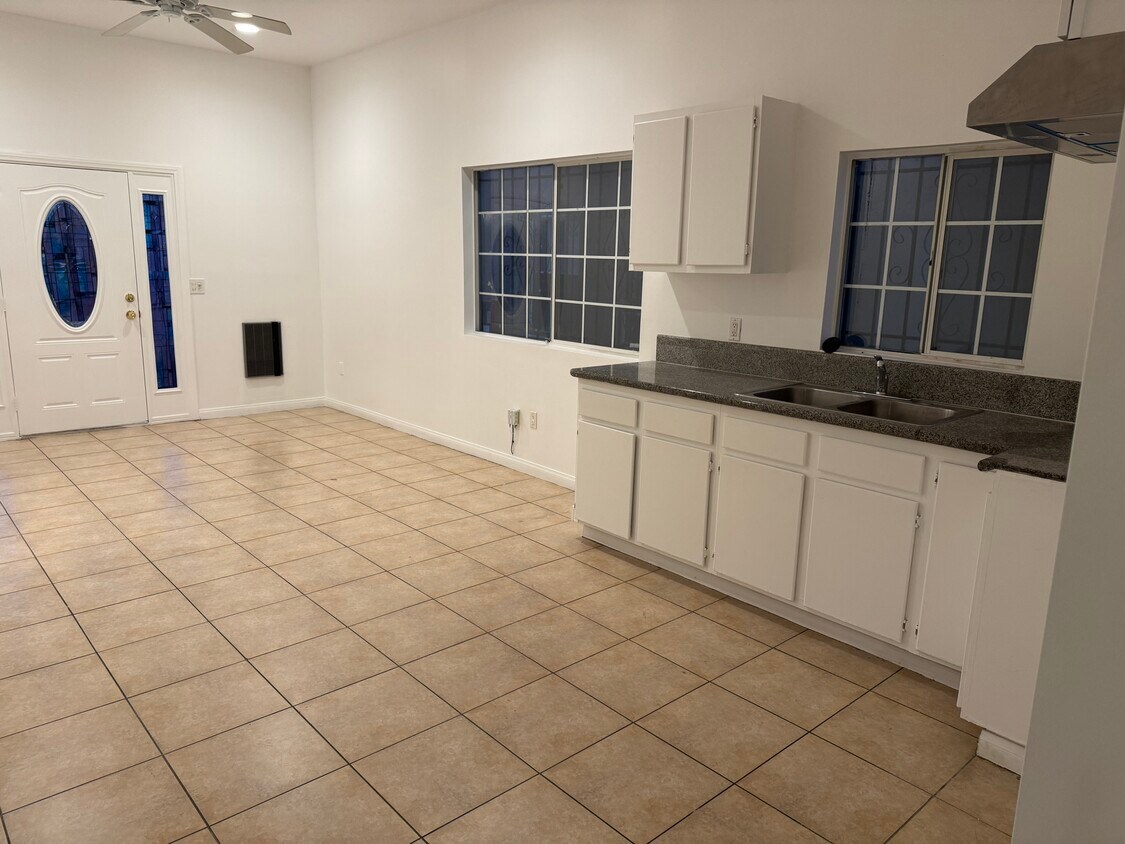 928 Fraser Ave, East Los Angeles, CA 90022 - House Rental in East Los ...