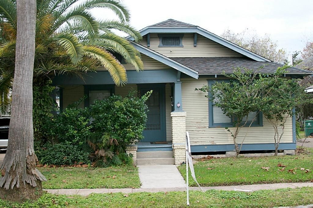 2013 Singleton St, Houston, TX 77008 - House Rental in Houston, TX ...