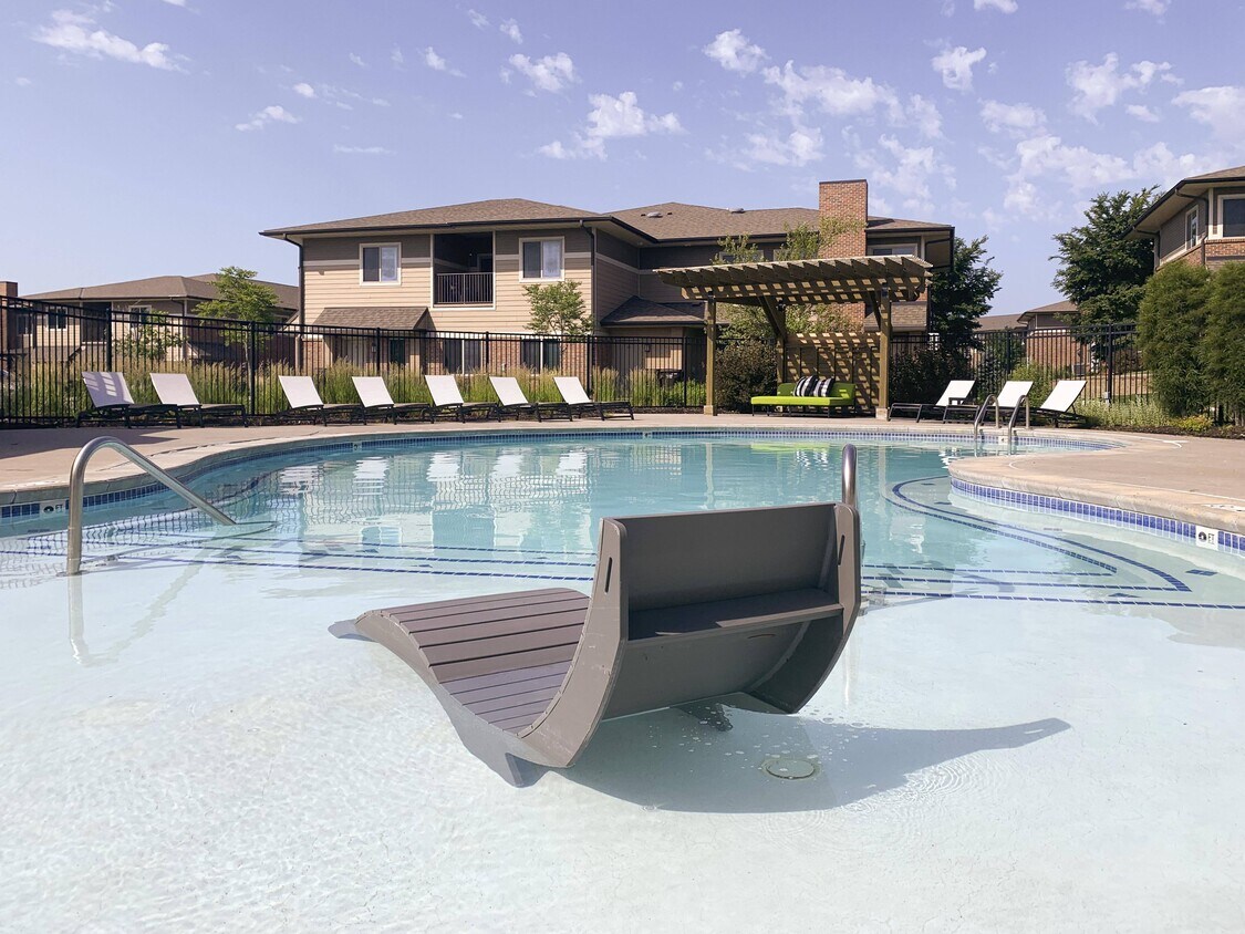 North Pointe Villas - 1800 Fletcher Ave Lincoln, NE - Apartments for ...