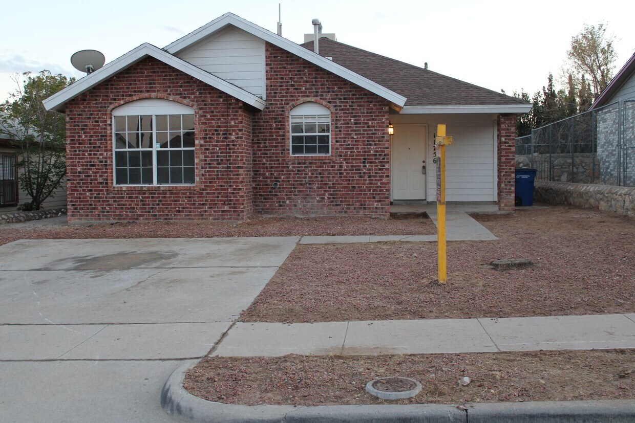 11756 Bell Tower Dr, El Paso, TX 79936 - House Rental in El Paso, TX | Apartments.com