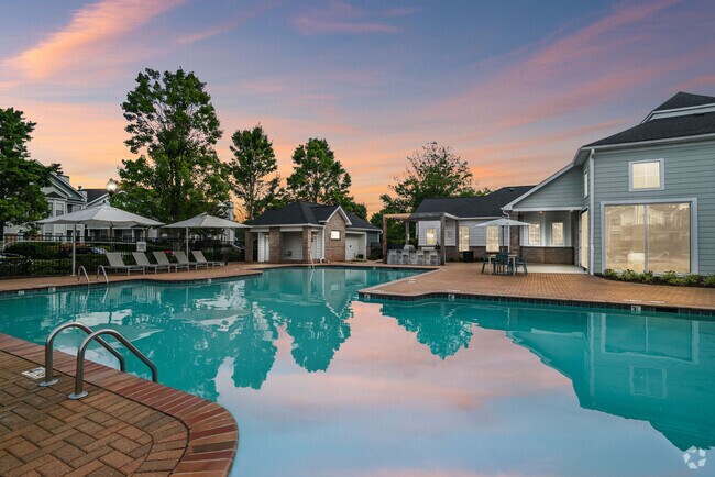 University City North Gated Apartments for Rent - Charlotte, NC ...