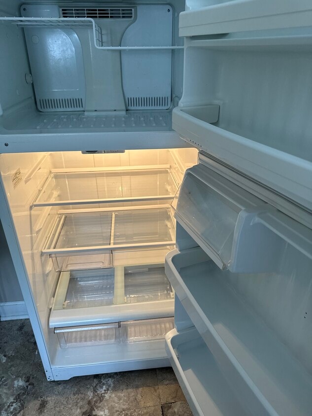 331 King Philip St Unit 2, Raynham, MA 02767 - 331 King Philip St ...