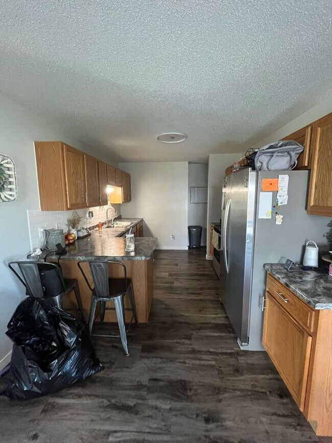 8695 141st St Unit 8695 141st, Chippewa Falls, WI 54729 - Room for Rent ...