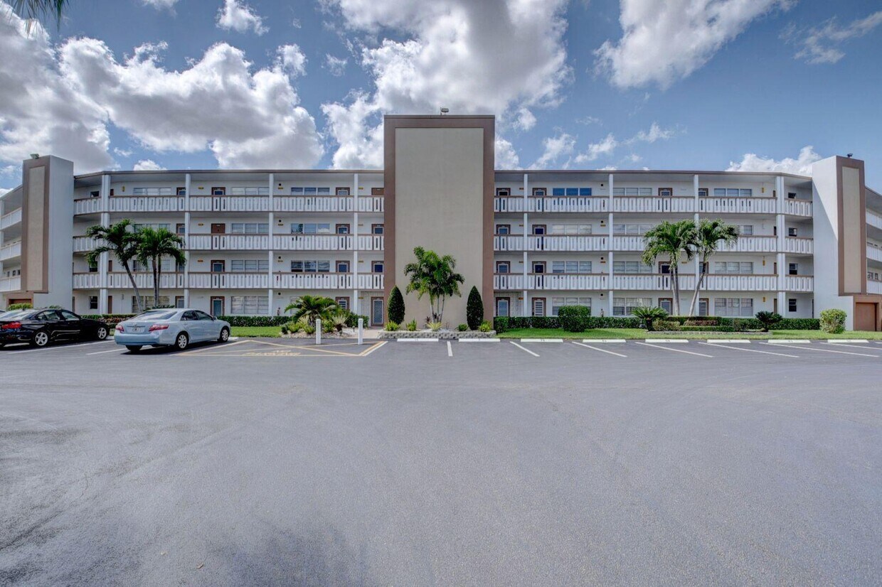 3020 Cornwall E, Boca Raton, FL 33434 - Condo for Rent in Boca Raton ...