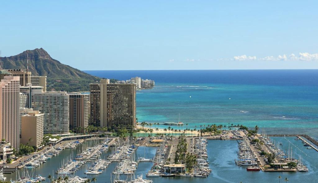 1189 Waimanu St Unit 4301, Honolulu, HI 96814 - Condo for Rent in ...