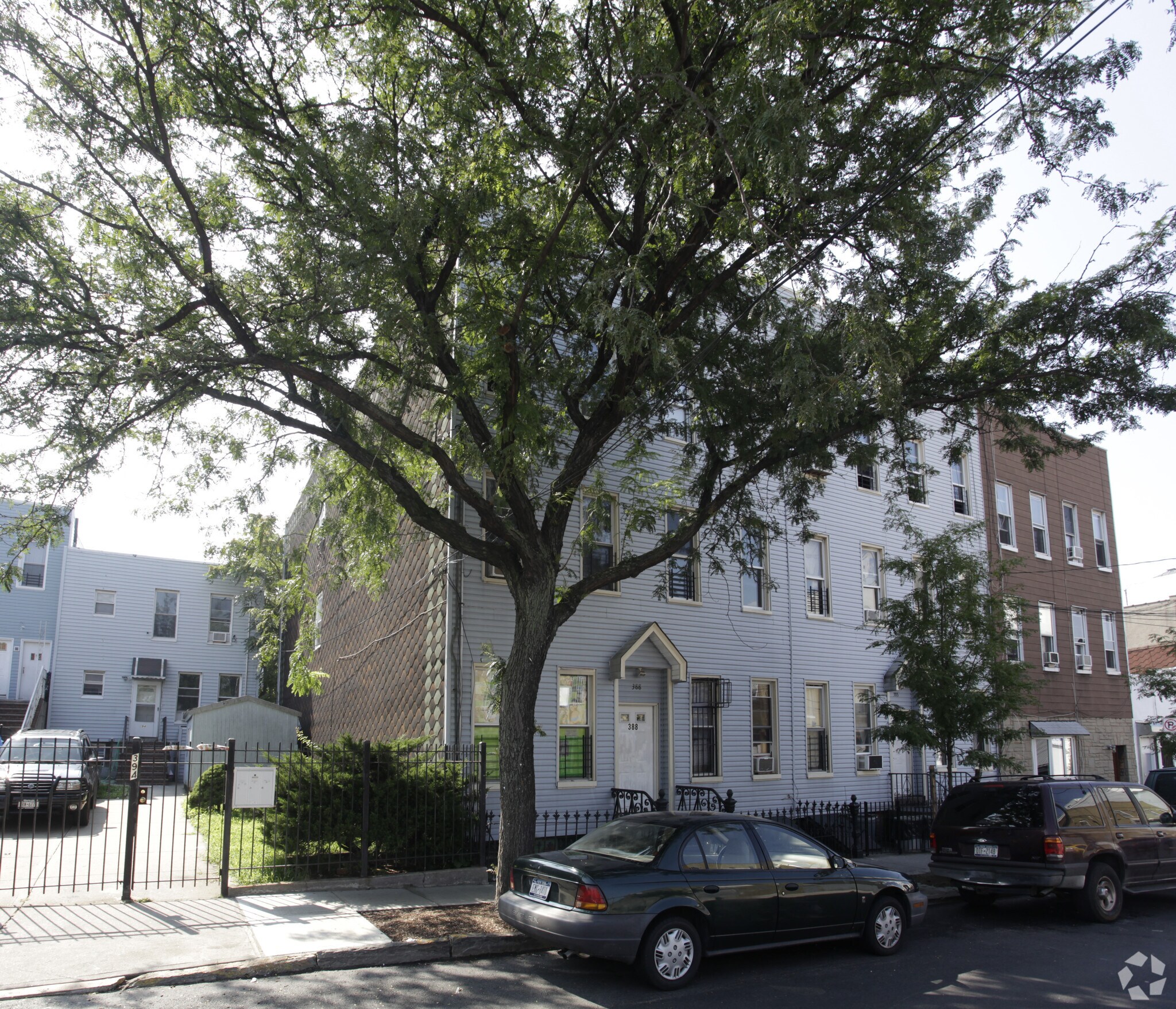 388 Harman St, Brooklyn, NY 11237 - 388 Harman St Brooklyn, NY 11237 ...