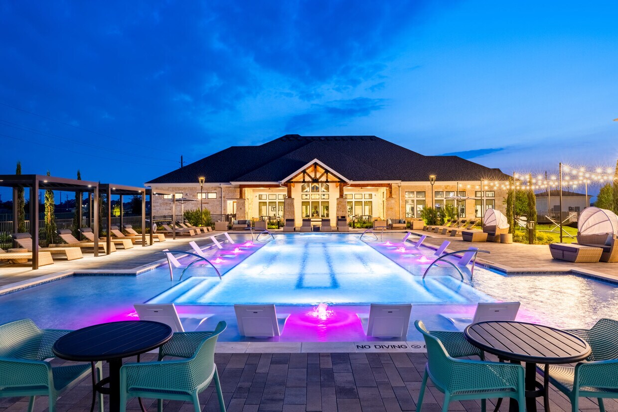 Allora Surprise - Apartments in Surprise, AZ | Apartments.com