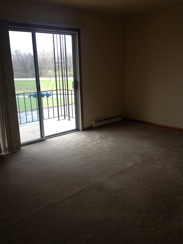 201 Watersville Rd Unit 25 - Bldg. 3, Mt Airy, MD 21771 - Room for Rent ...