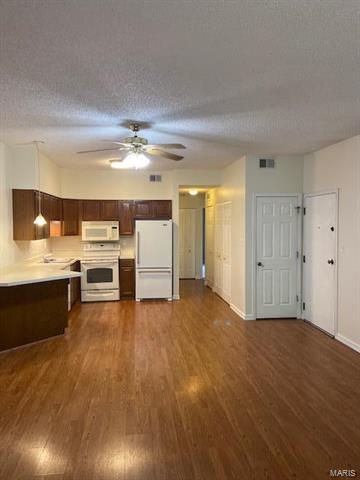 13823 Amiot Dr Unit A, St. Louis, MO 63146 - Condo for Rent in St ...