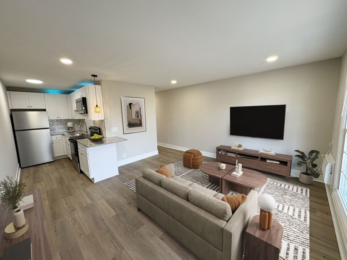Lakeside Studio Apartments - 119 Sanders Ferry Rd Hendersonville, TN ...