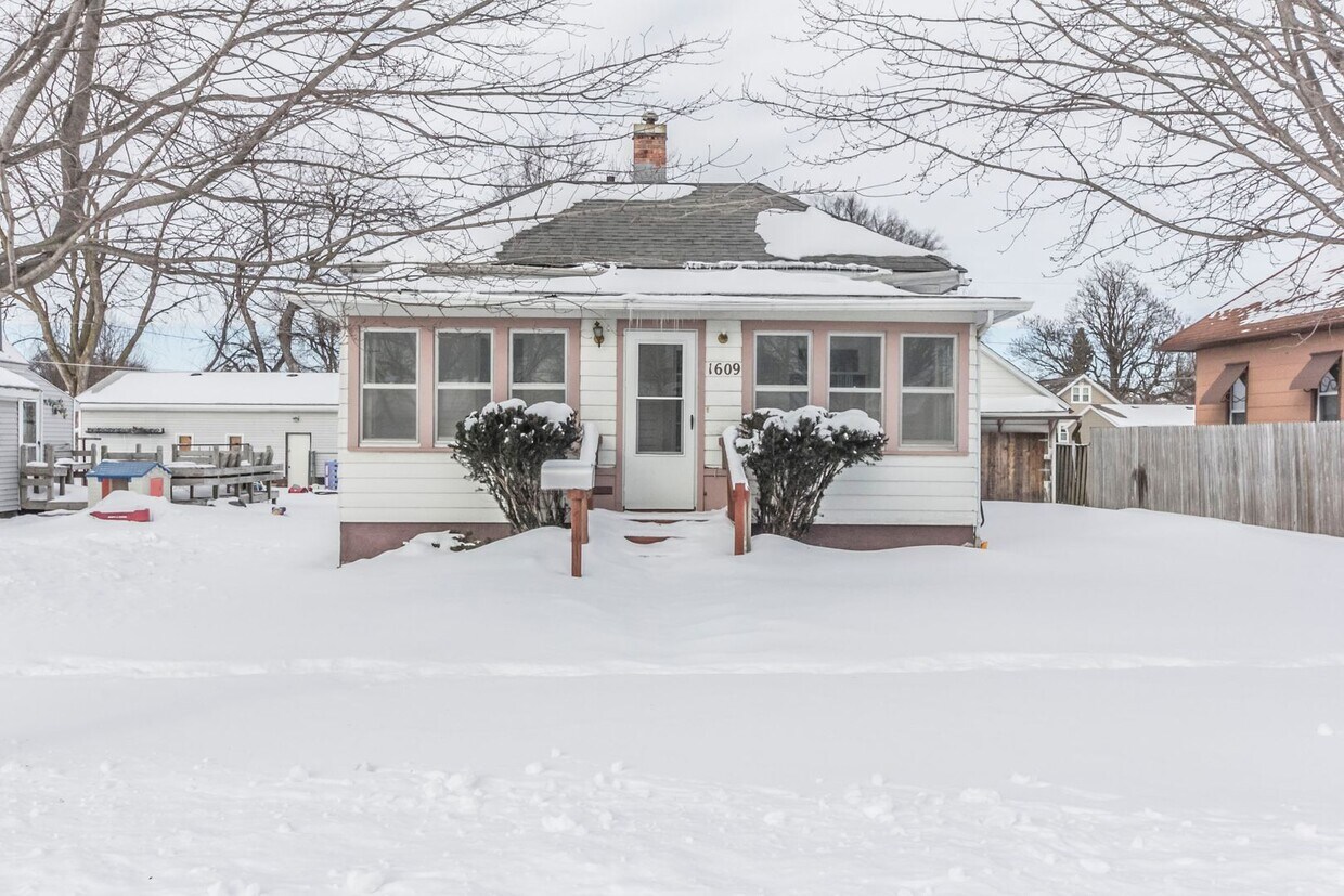 1609 Second St, Boone, IA 50036 - House Rental in Boone, IA ...
