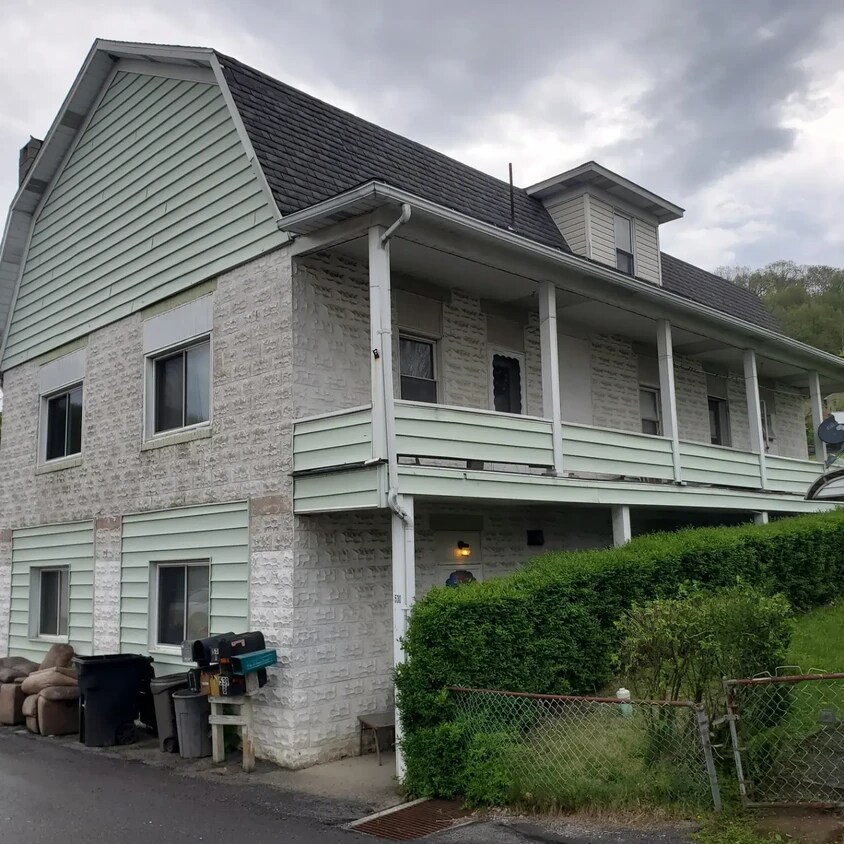 530 Naylor Rd Unit C, Johnstown, PA 15906 - Apartments in Johnstown, PA ...