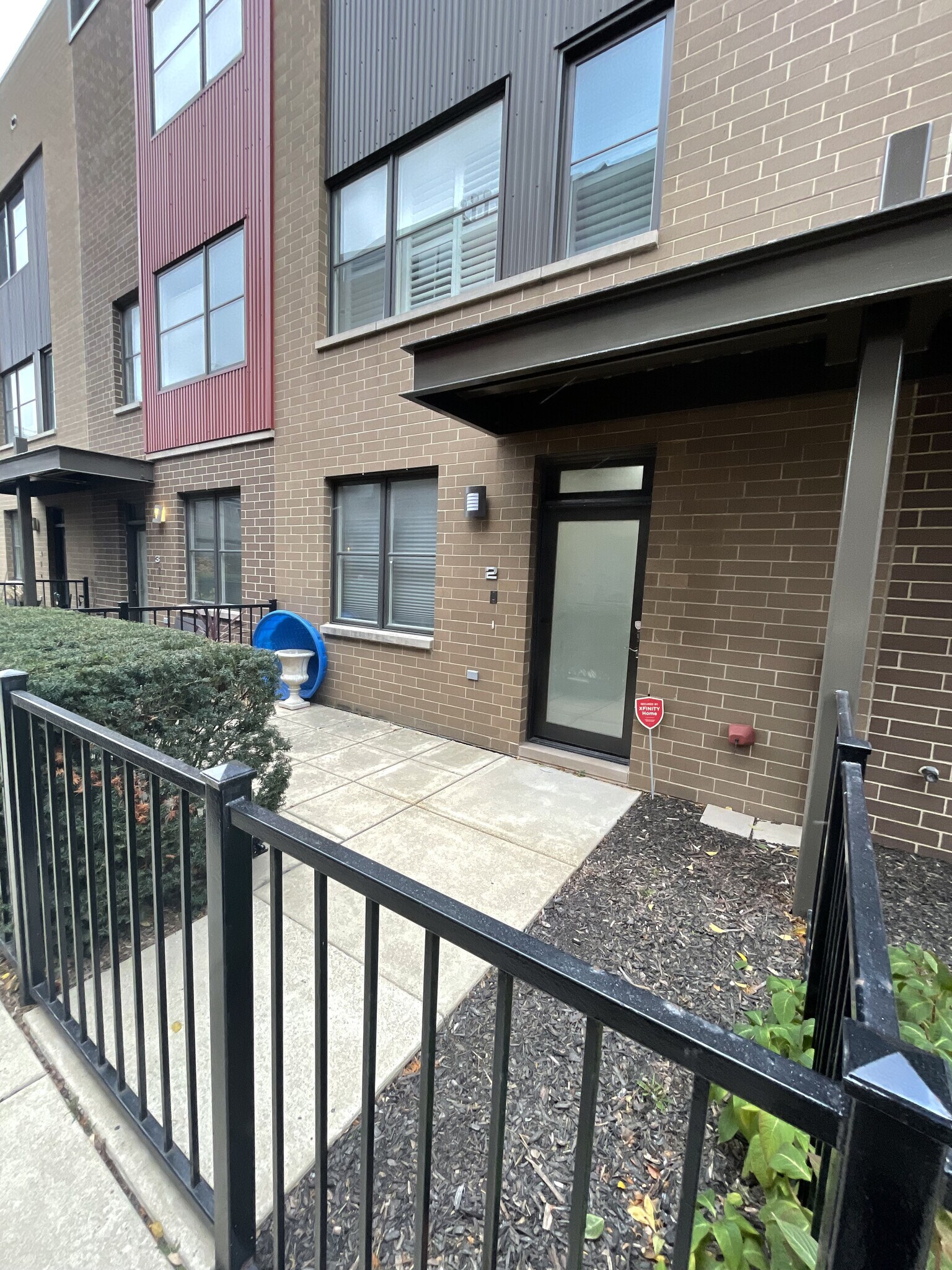 630 W 16th St, Chicago, IL 60616 - Townhome Rentals in Chicago IL ...