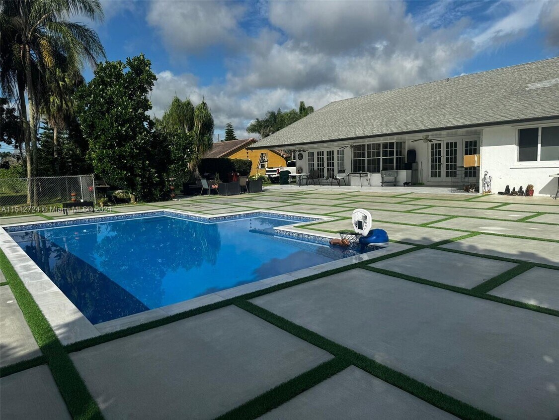 18620 SW 244th St, Homestead, FL 33031 - House Rental in Homestead, FL ...