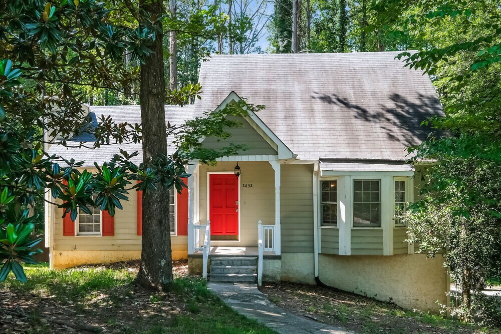 2432 Hillboro Cir S W, Marietta, GA 30064 | Apartments.com