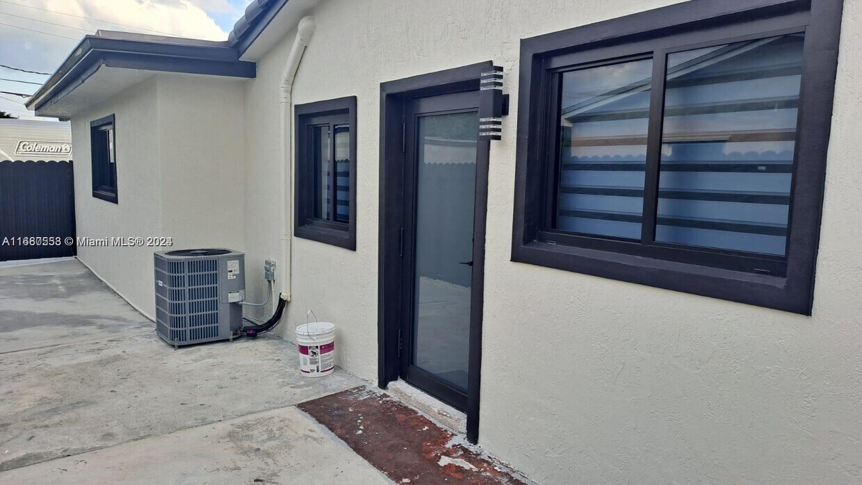 4055 SW 103rd Ave, Miami, FL 33165 - House Rental in Miami, FL ...