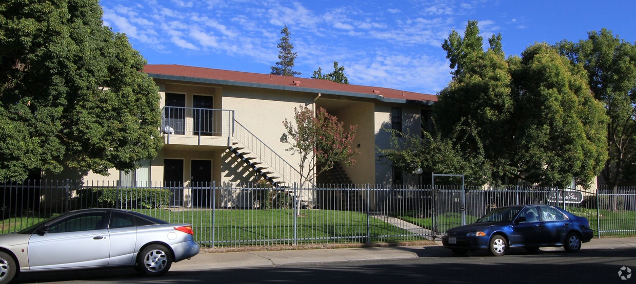 Wright Place - 1930 Wright St Sacramento, CA 95825 | Apartments.com