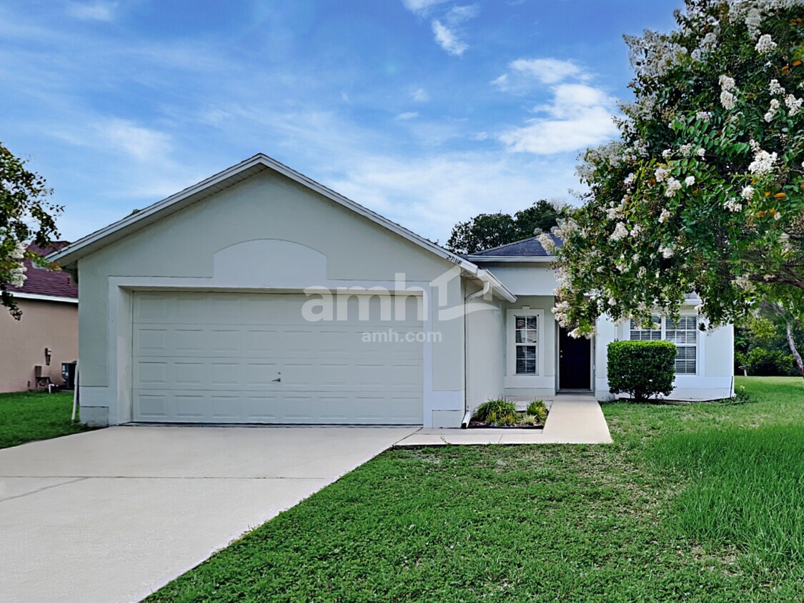 2716 Lantana Lakes Dr E, Jacksonville, FL 32246 | Apartments.com