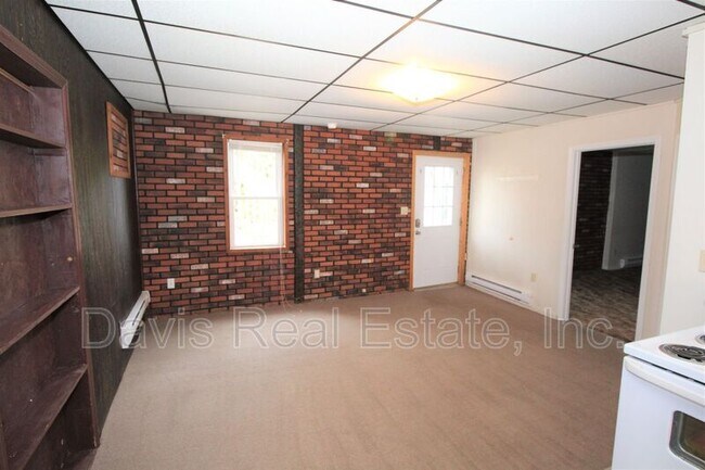 601 Shaw St Unit Apt #5, Avis, PA 17721 - Condo for Rent in Avis, PA ...