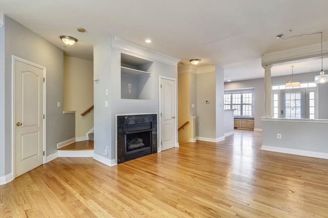 147 Pasture Side Way, Rockville, MD 20850 - Townhome Rentals in ...