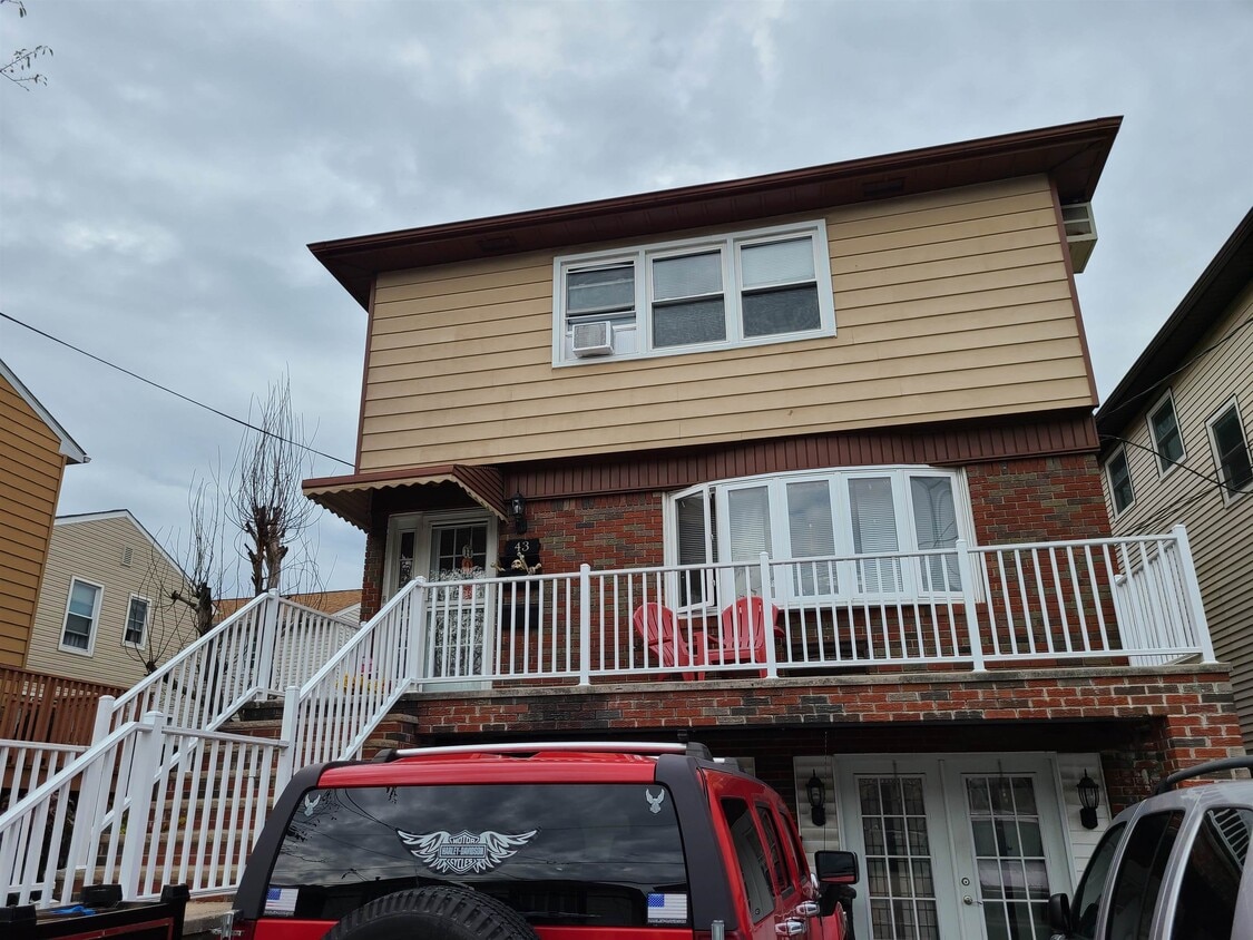 43 Isabella Ave, Bayonne, NJ 07002 - House Rental in Bayonne, NJ ...