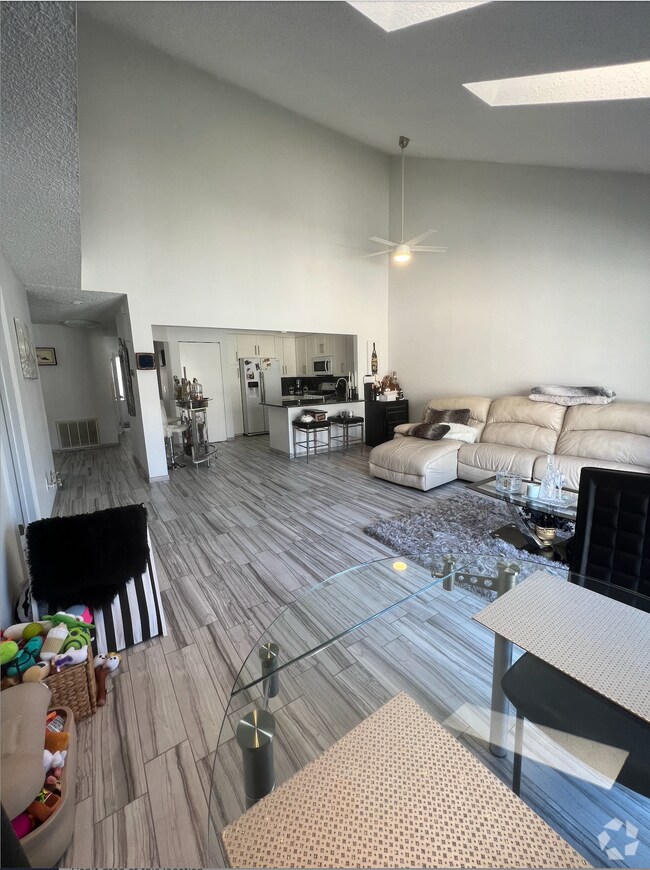 Apartments For Rent in Freehold, NJ - 127 Rentals | Apartments.com