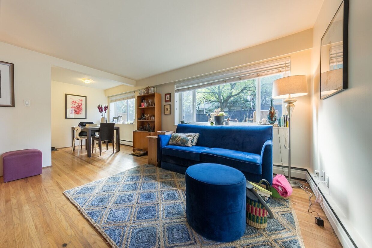 1985 W 8th Ave Unit 201, Vancouver, BC V6J 1W2 - Apartment for Rent in ...
