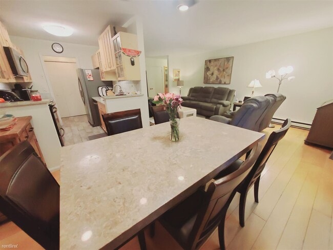 180 Glenbrook Rd Unit Apt 10, Stamford, CT 06902 - Condo for Rent in ...
