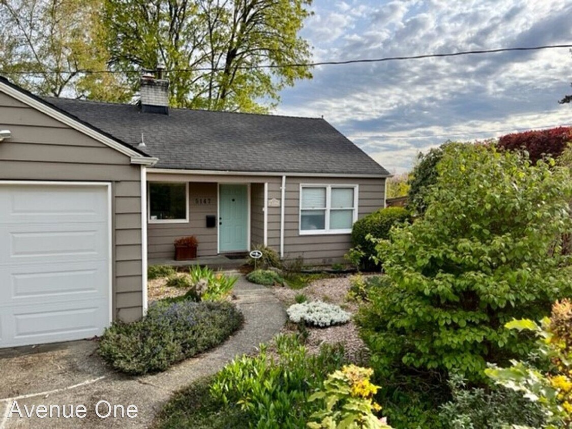 5147 S Brighton St, Seattle, WA 98118 - House Rental in Seattle, WA ...