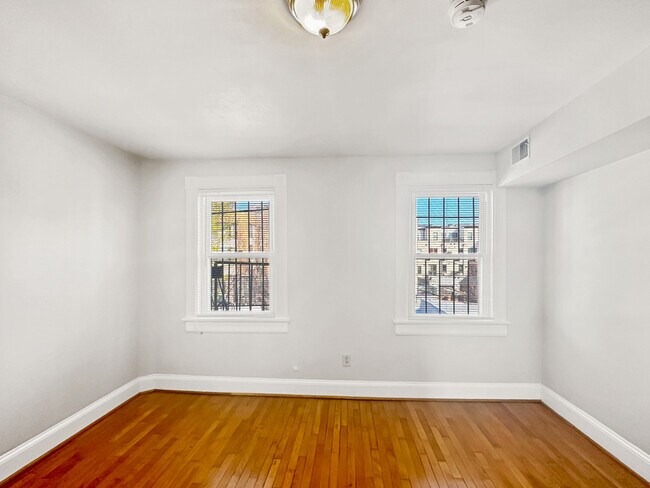1715 St Paul St Unit 104, Baltimore, MD 21202 - Condo for Rent in ...