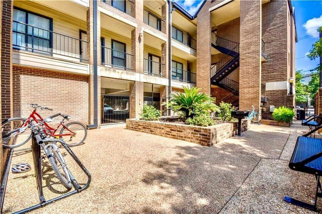 704 W 21st St Unit 205, Austin, TX 78705 - Condo for Rent in Austin, TX ...