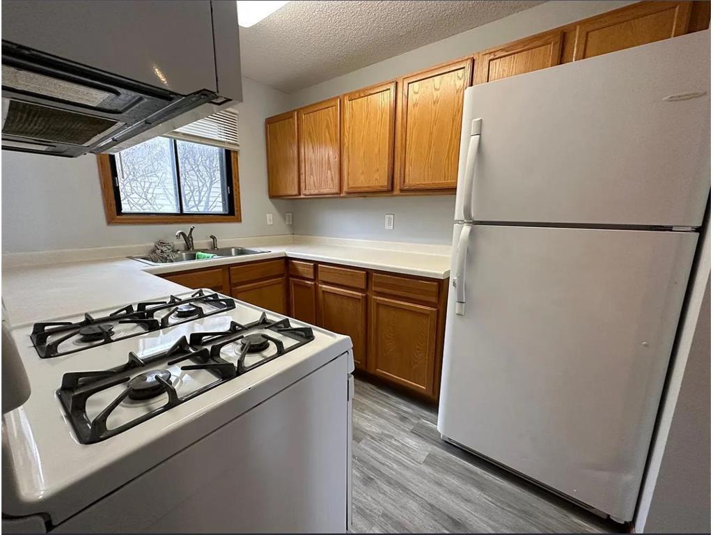 3288 Dodd Ln, Eagan, MN 55121 - House Rental in Eagan, MN | Apartments.com