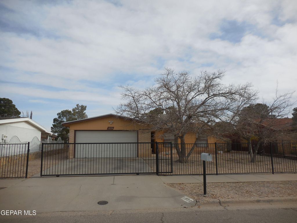1634 Bill Ogden Dr, El Paso, TX 79936 - House Rental in El Paso, TX ...