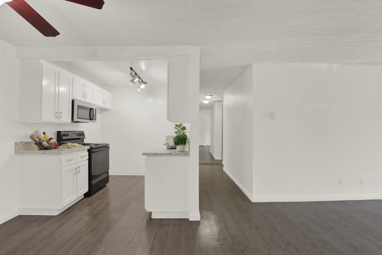 Willow Tree - Apartments in Torrance, CA | Westside Rentals
