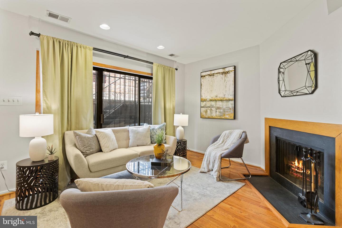 1435 Corcoran St Nw Unit 3, Washington, DC 20009 - Room for Rent in ...