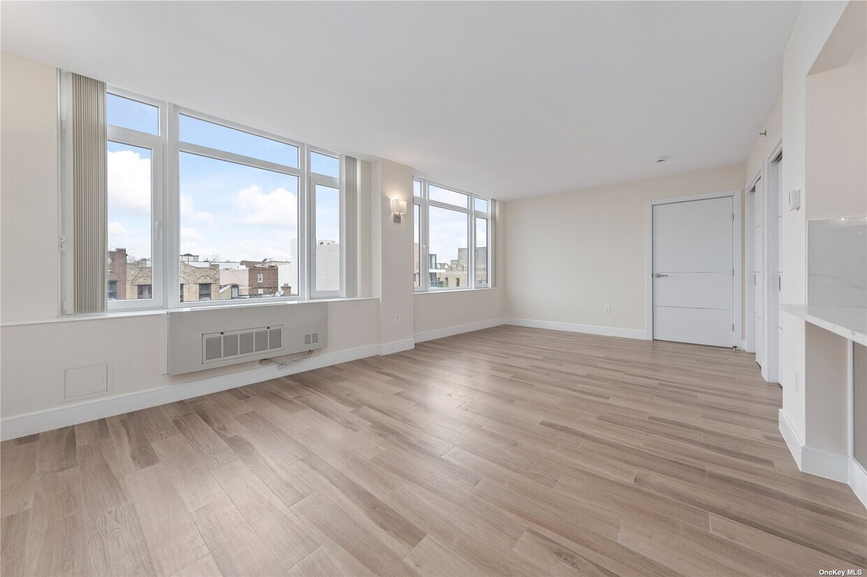 103-14 Northern Blvd Unit 4A, Queens, NY 11368 - Room for Rent in ...