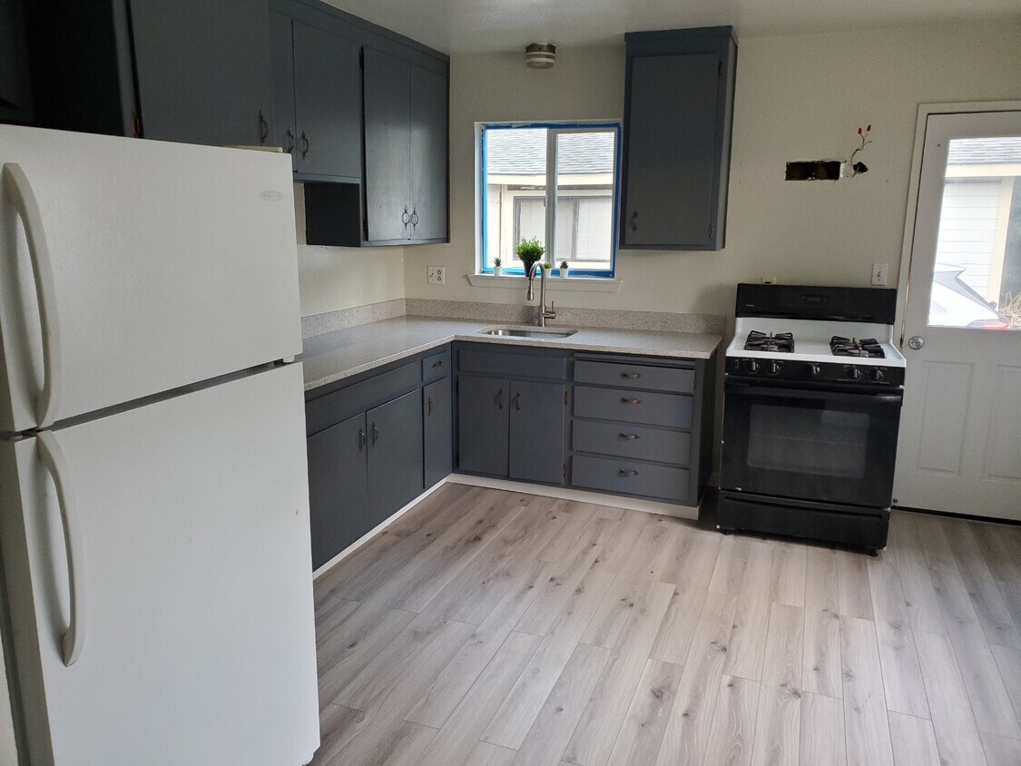 18775 Riverside Dr Unit #2, Sonoma, CA 95476 - 18775 Riverside Dr ...