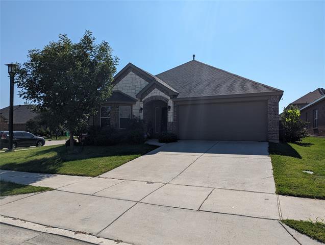 1916 Gayla Creek Dr, Little Elm, TX 75068 - House Rental in Little Elm ...