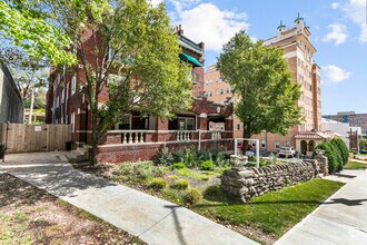 Country Club Plaza Apartments for Rent - Kansas City, MO - 273 Rentals ...