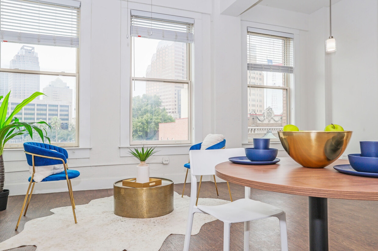 Calcasieu - 214 Broadway St San Antonio, TX 78205 | Apartments.com
