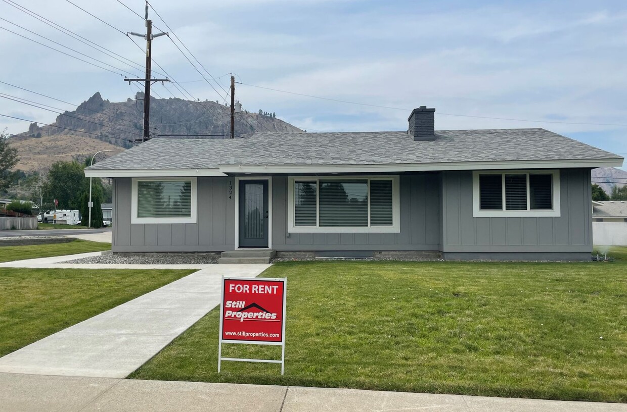 1324 Rosewood Ave, Wenatchee, WA 98801 - House Rental in Wenatchee, WA ...