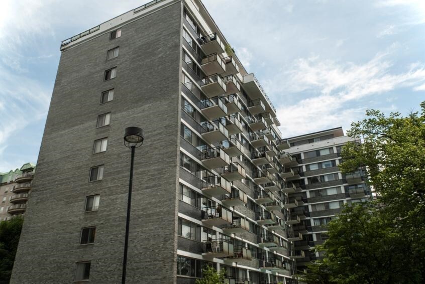 Spring Garden Terrace Apartments - 5885 Spring Garden Rd Halifax, NS ...