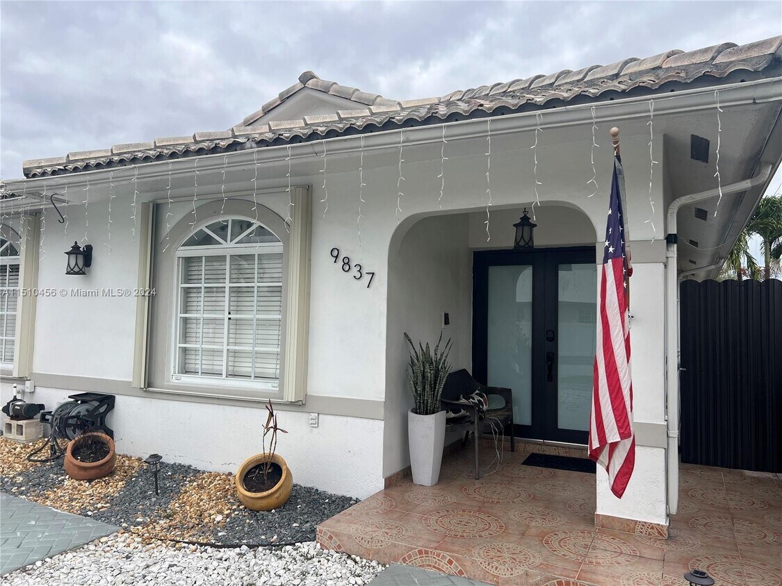 9837 NW 127th Terrace, Hialeah Gardens, FL 33018 - House Rental in ...