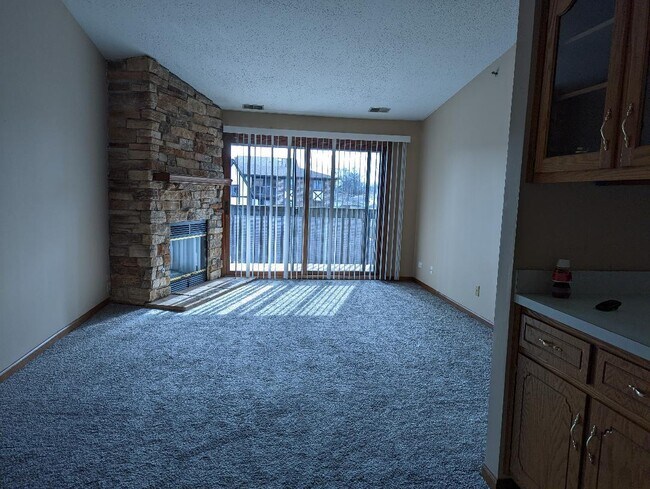 10626 Ridgeland Ave Unit 3A, Chicago Ridge, IL 60415 - Condo for Rent ...