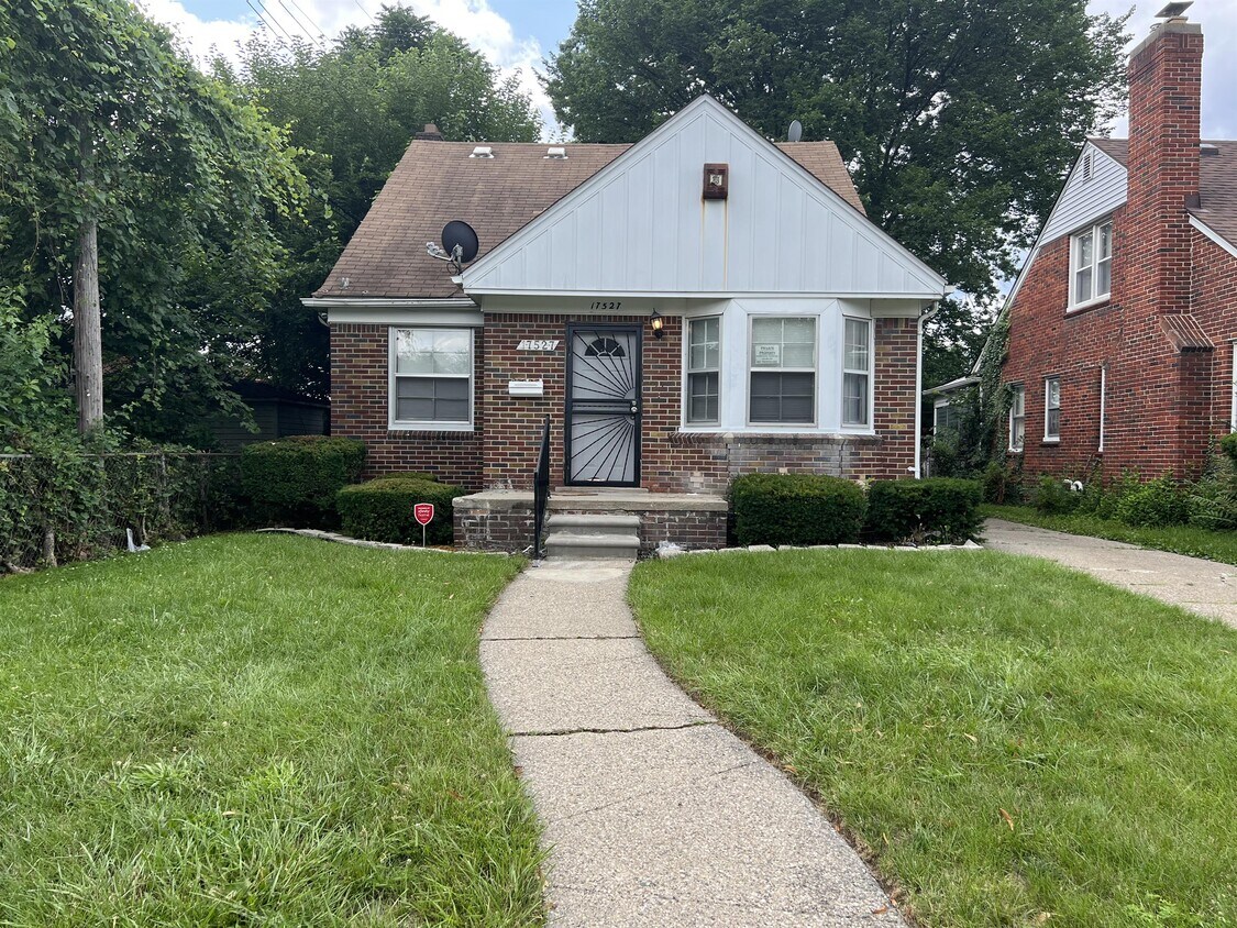 17527 Sunderland Rd, Detroit, MI 48219 - House Rental in Detroit, MI ...
