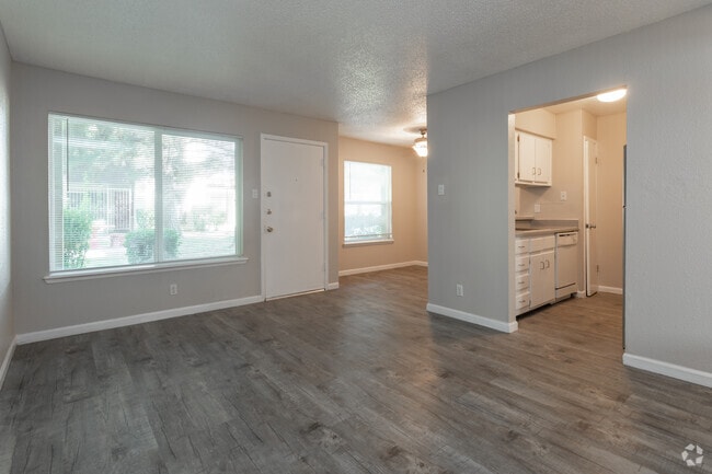 Pendale Apartments for Rent with Hardwood Floors - El Paso, TX ...